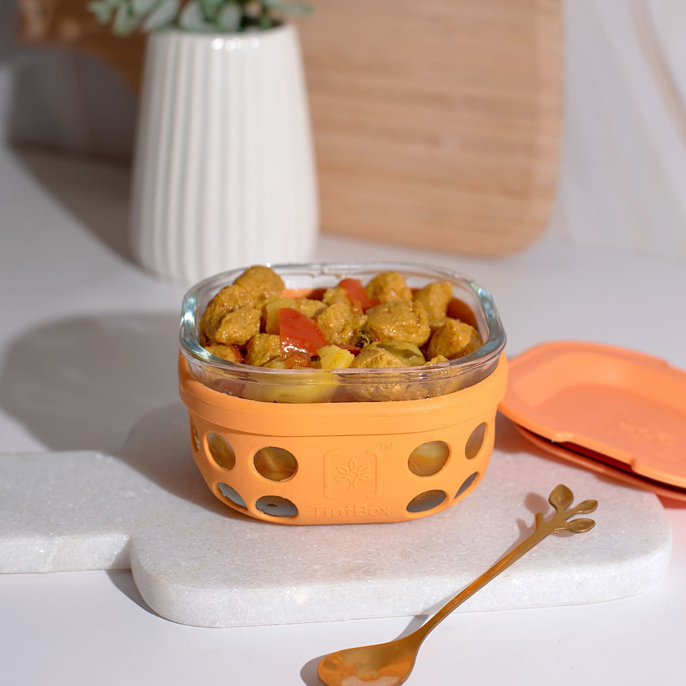 Tintbox Borosilicate Glass Lunch Box with Silicon Sleeve | Leak Proof ...